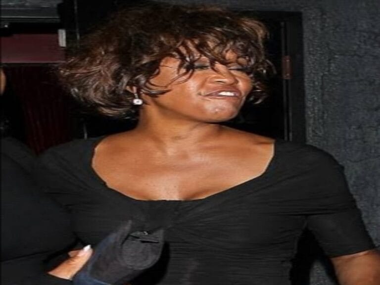 Whitney Houston Death, 7 Emotional Photos Of Her Last Moments On Earth ...