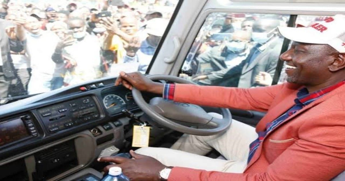 Story Of How Moi Awarded Ruto A Piece Of Land Which He Sold And Bought ...